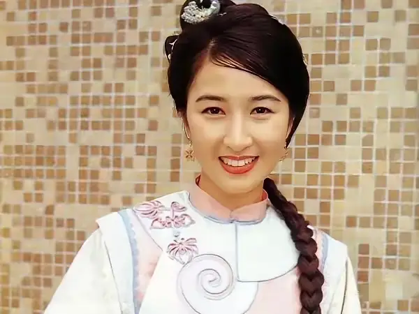 TVB首屆視後年過60歲，被指仙氣飄飄，20年約定粉絲見面會引熱議 - Foodlife